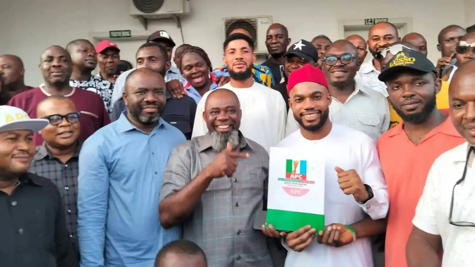 Tinubu minister's son picks up APC chairmanship form in Ebonyi (Photos ...